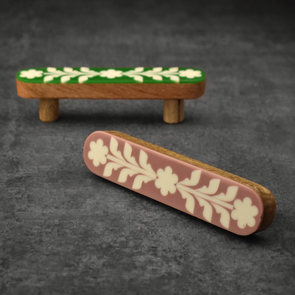 Cabinet Door Handles – Spruce and Pop